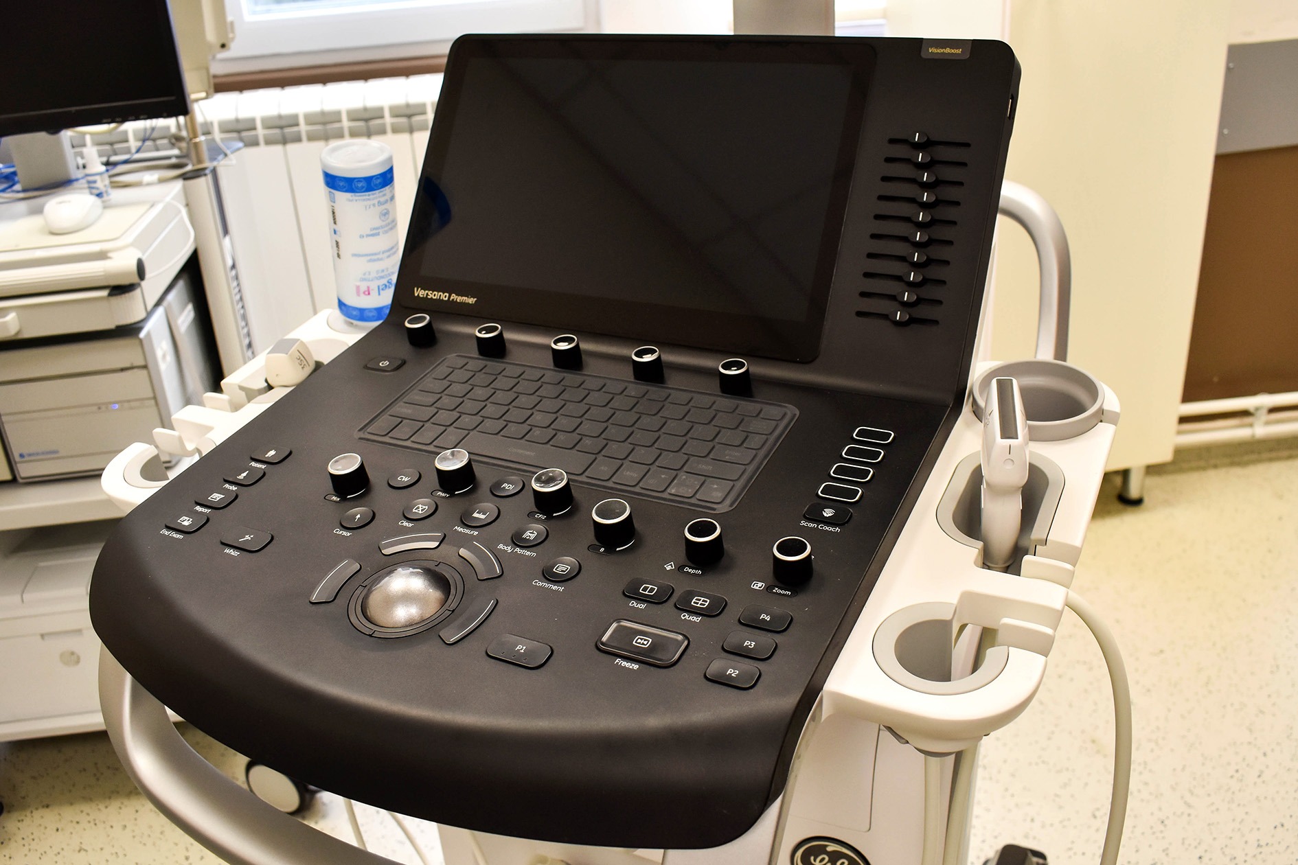 Ambasada Republike Poljske uručila ultrazvučni aparat Klinici za neurologiju - Klinički centar ...