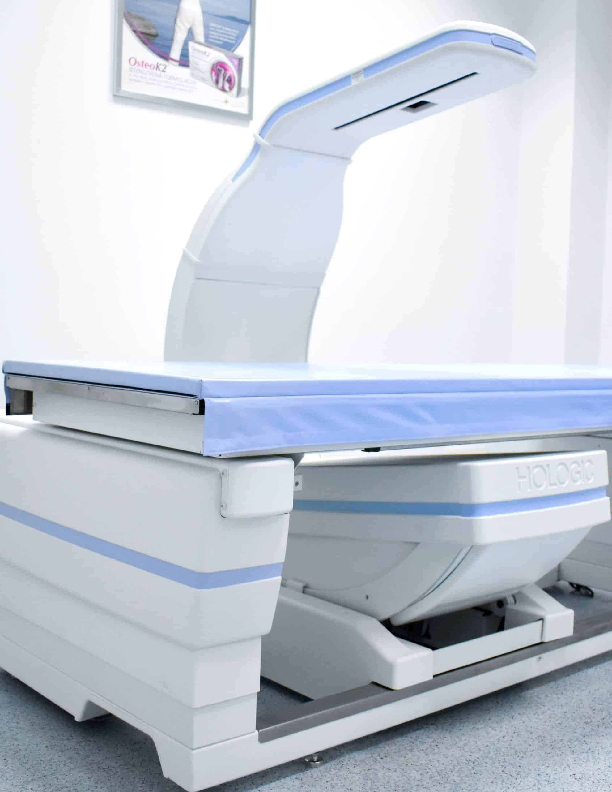 U Kliničkom centru Crne Gore instaliran najsavremeniji aparat za osteodenzitometriju